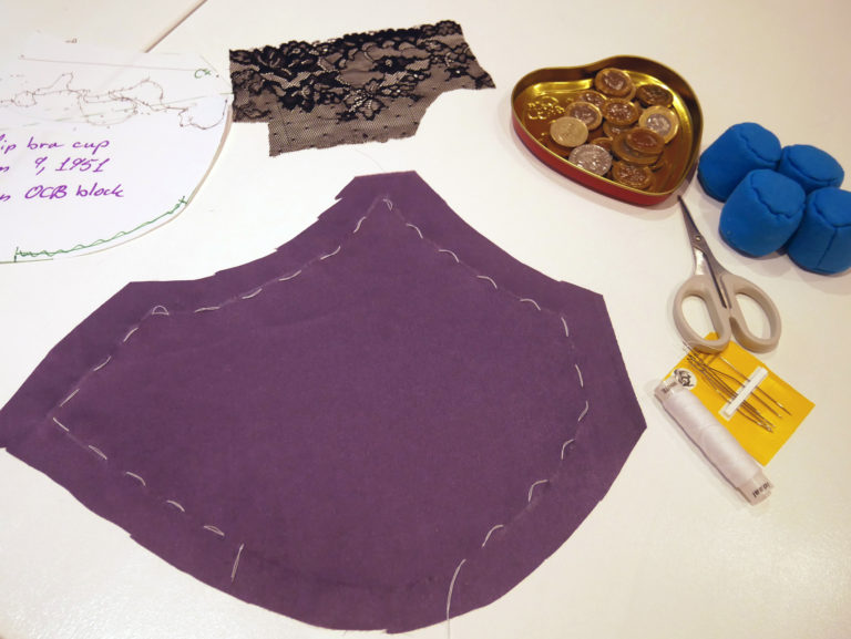 How to applique lace